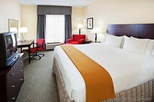 Holiday Inn Express Knoxville-Strawberry Plains (Tennessee, County of Knox), otel  Tennessee Eyaleti'nden