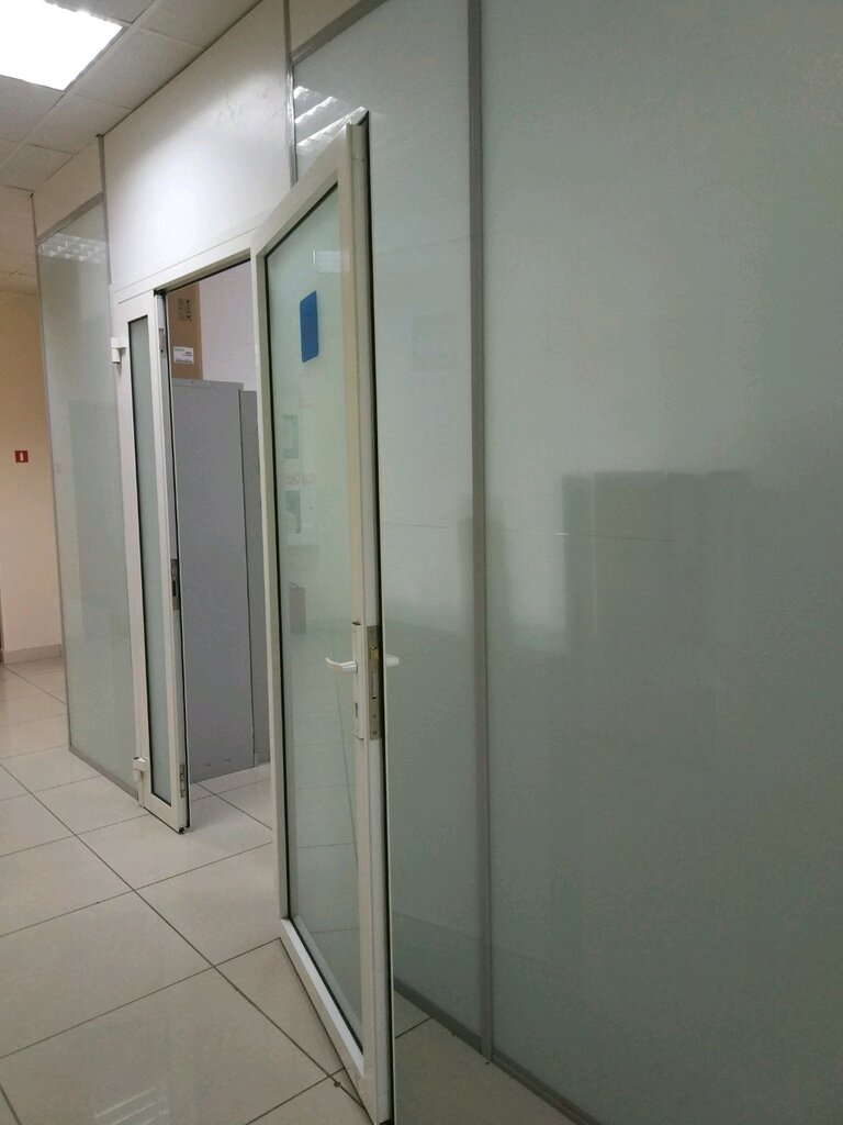 Avukatlar Визитор, Perm, foto