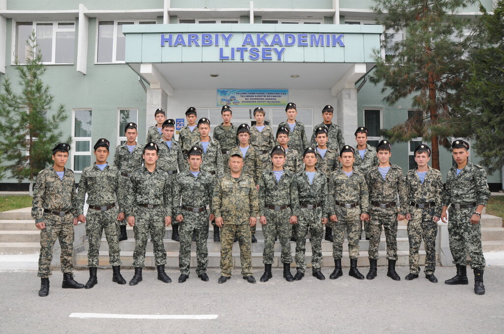 Askeri okullar Temurbekov School, Fergana, foto