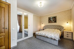 Guest House (улица Мориса Тореза No:39, посёлок городского типа Отрадное), otel  Kırım Cumhuriyeti'nden
