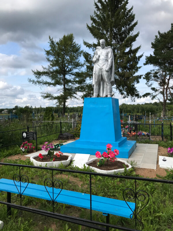 Anıt, heykel Воинское захоронение, Tverskaya oblastı, foto