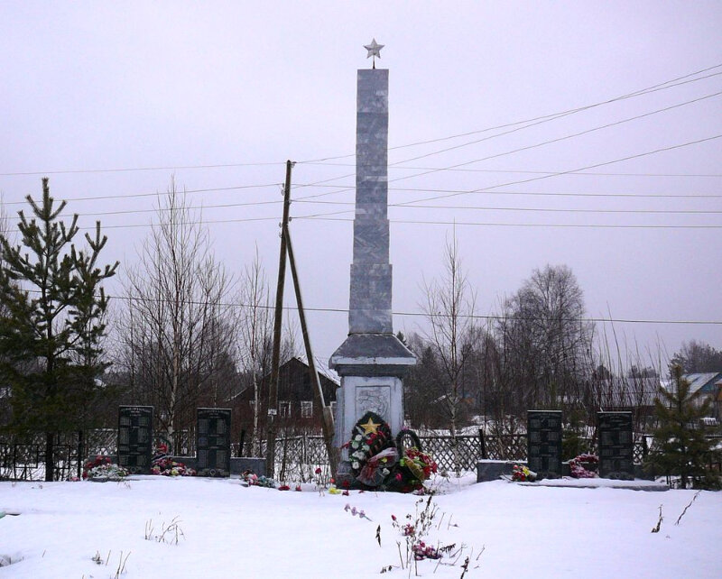 Anıt, heykel Обелиск Славы, Arhangelskaya oblastı, foto
