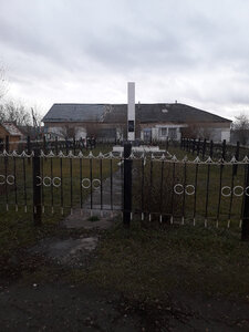 Обелиск погибшим в Великой Отечественной войне (Kurgan Region, Shumikhinskiy munitsipalny okrug, selo Trusilovo), anıt, heykel  Kurganskaya oblastından