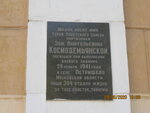 Мемориальная доска Космодемьянской З.А. (Artema Street No:155), turistik yerler  Donetsk'ten