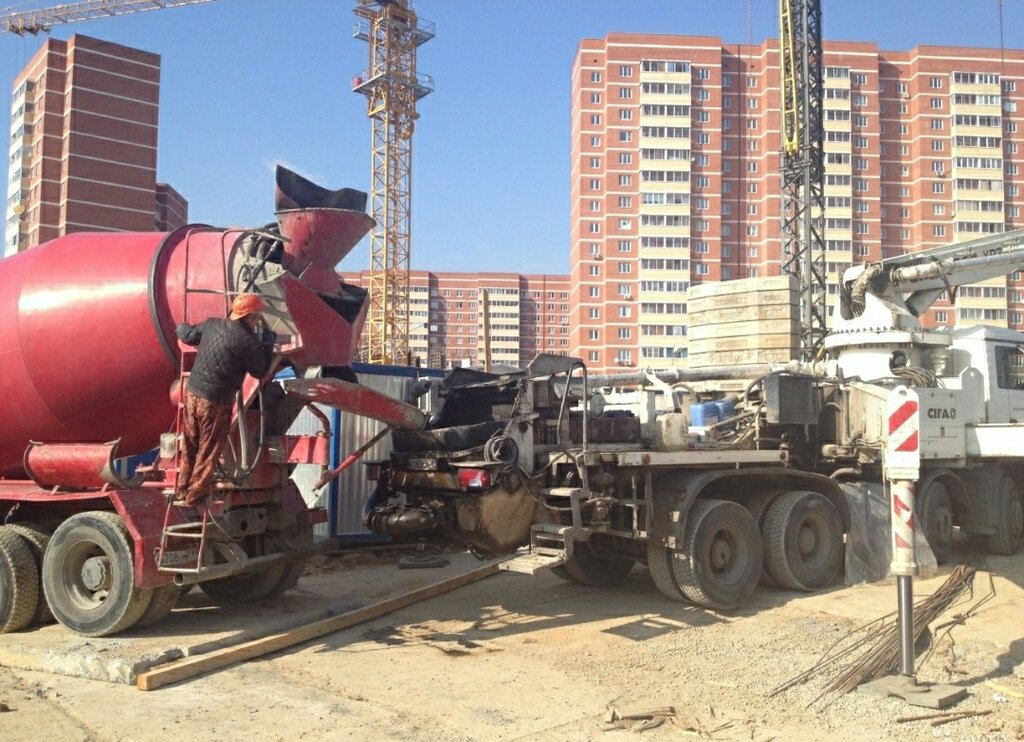 Beton ve beton ürünleri üreticileri Megamonolitstroi, Moskova ve Moskovskaya oblastı, foto