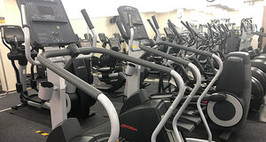 コナミスポーツクラブ 岡崎 (Aichi Prefecture, Okazaki), fitness kulüpleri