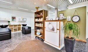 Federleicht Salon (Luzern, Sursee, Bahnhofstrasse, 7), berberler  Lucerne'den