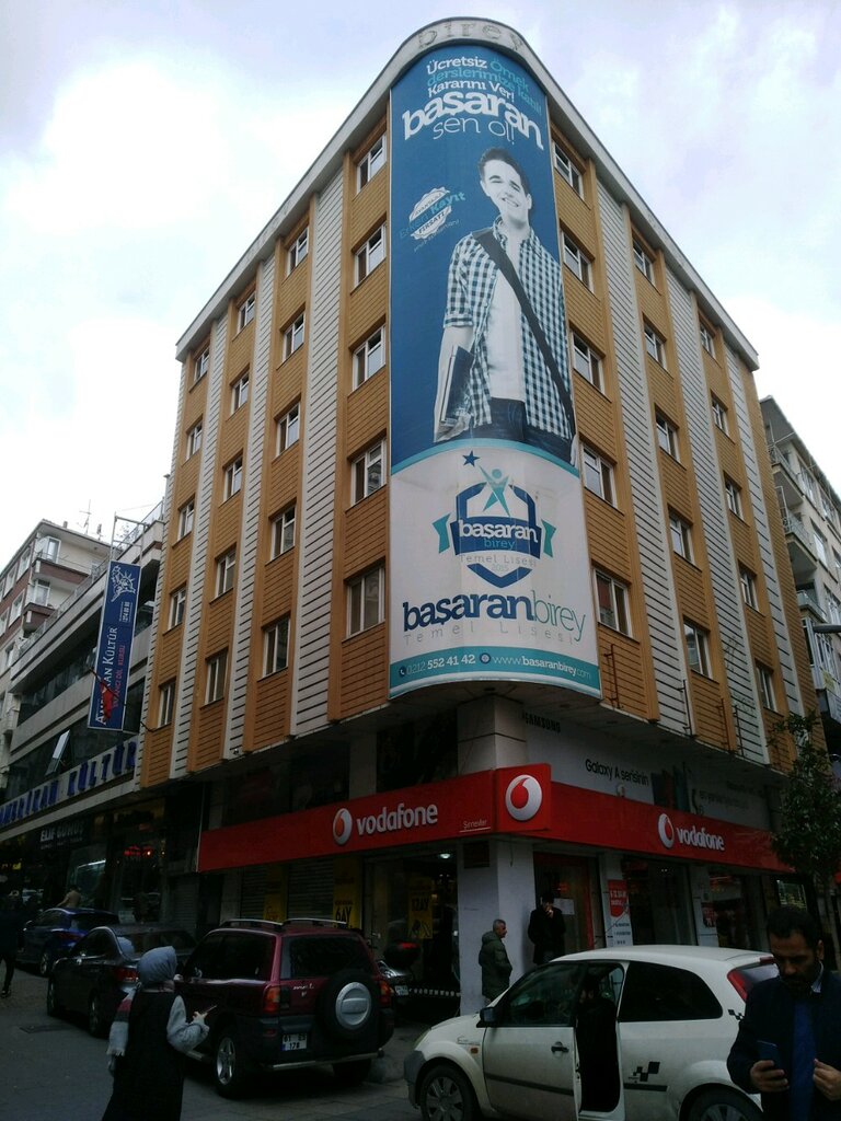Özel okul Özel Başaran Birey Temel Lisesi, İstanbul, foto