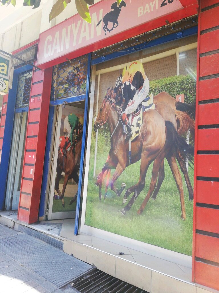 Şans oyunu bayileri Iddaa Bayileri, İstanbul, foto