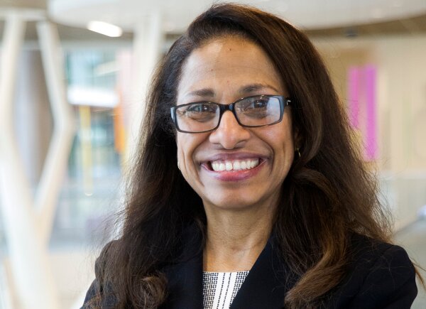 Çocuk poliklinikleri Yolanda Moore-Forbes, Md, Faap, Ohio Eyaleti, foto