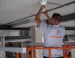 Lucassen elektrotechniek (Borg Allersma No:11, Almelo), elektrikli cihazların tamiri  Overijssel'den