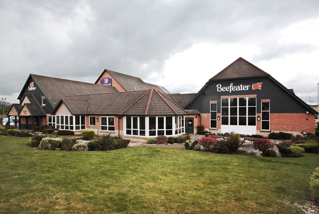 Restoran Morton Park Beefeater, İngiltere, foto