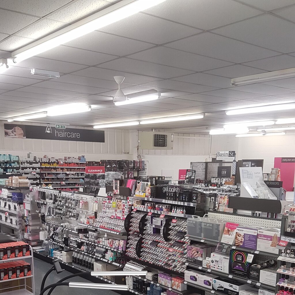 Kuaförler Salon Services, Newcastle upon Tyne, foto