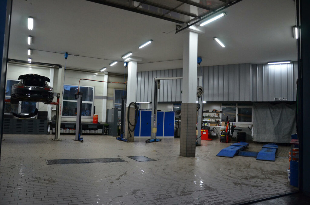 Otomobil servisi Auto Stalder AG, Thurgau, foto