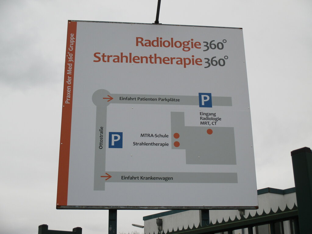 Tıp merkezleri ve klinikler Strahlentherapie 360° - Praxis in der Ottostraße in Leverkusen, Kuzey Ren‑Vestfalya, foto