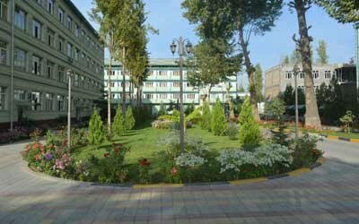 Üniversiteler Tacik Devlet Finans ve Ekonomi Üniversitesi, Duşanbe, foto