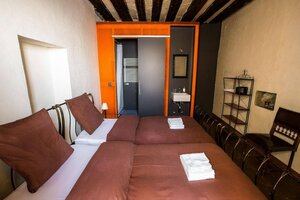 La Grande Maison (Valais, Conthey, Route du Sanetsch, 13), otel  Valais'den