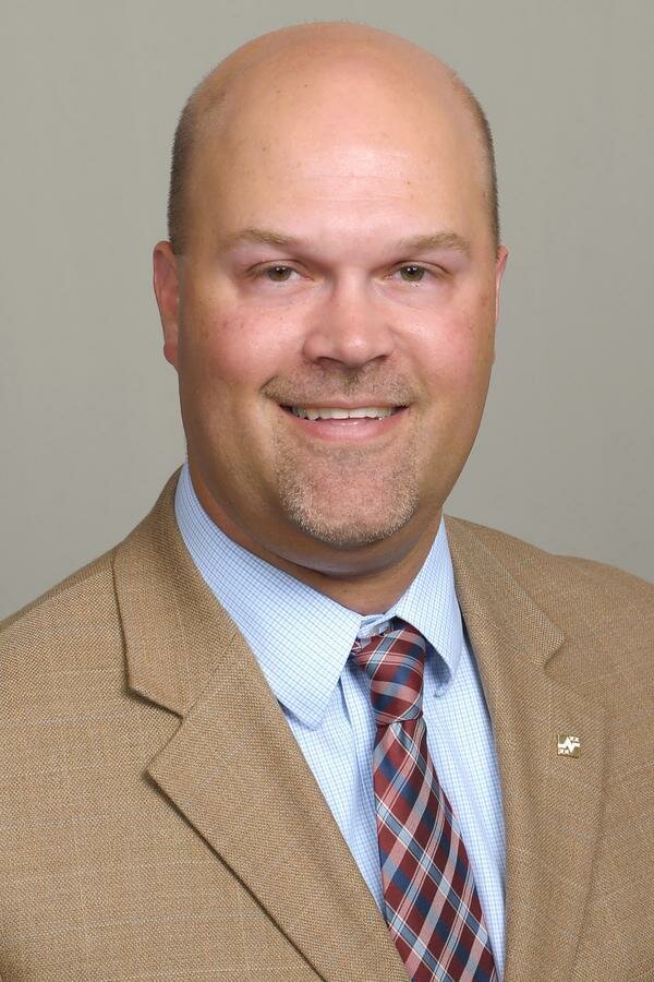 Yatırım fonu firmaları Edward Jones - Financial Advisor: Ben Waggoner, Cfp®, O'Fallon, foto
