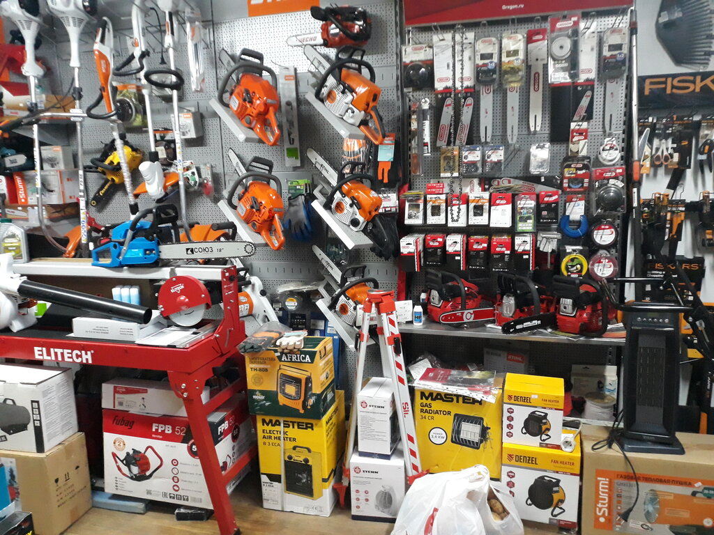 Büyük mağazalar Kit Energo, Moskova ve Moskovskaya oblastı, foto