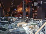 St. Black & rock cafe urban stage (Dzirnavu Street No:57A), restoran  Riga'dan