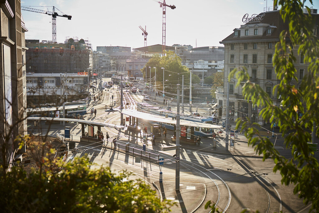 Çocuk ve gençlik merkezleri Katholisch Stadt Zürich, Tsurikh, foto