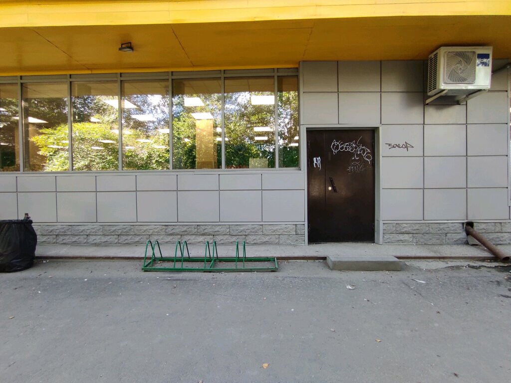 Bisiklet park yerleri Bicycle stand, Novosibirsk, foto