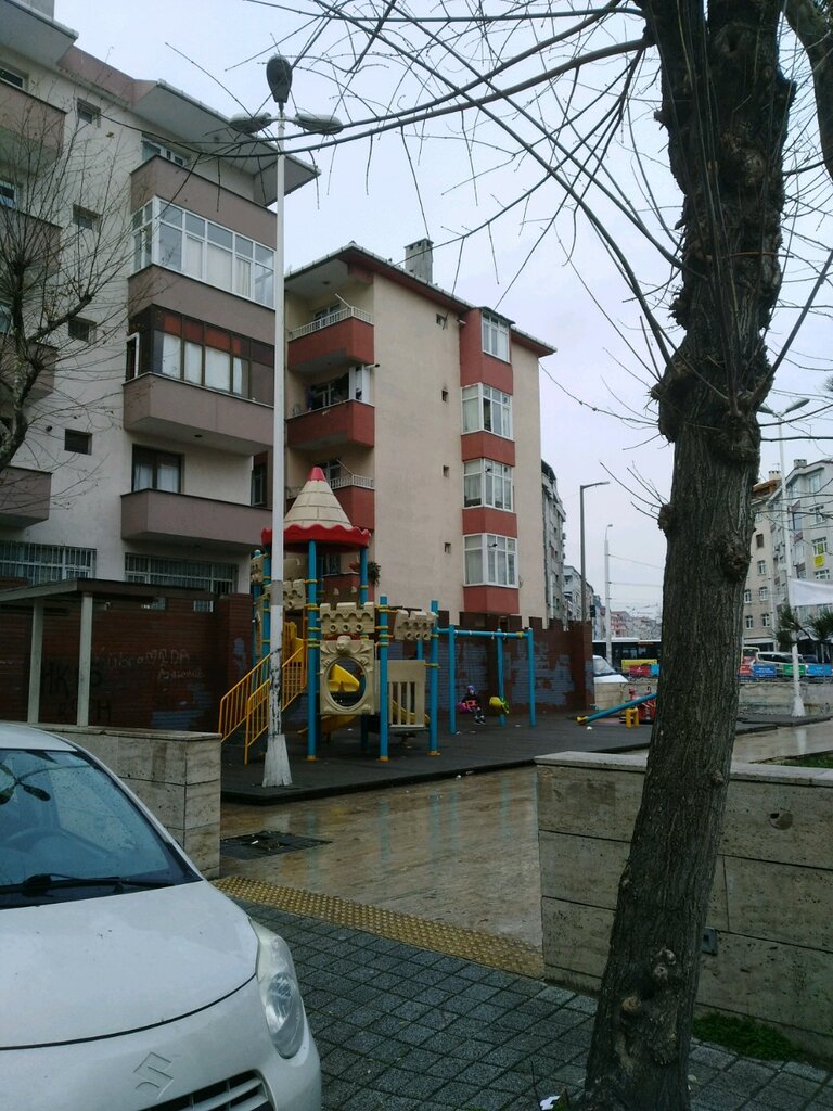 Parklar ve ormanlar Güven Parkı, İstanbul, foto