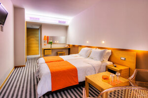 Galaxy City Center (Western Greece, Patra, Ag.Andreas), otel  Patras'tan (Balyabadra'dan)