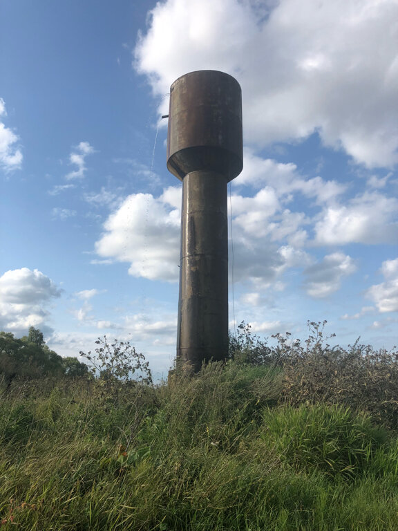 Mühendislik altyapısı Водонапорная башня, Brianskaya oblastı, foto