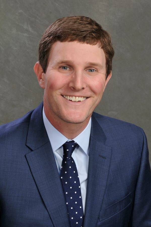 Yatırım fonu firmaları Edward Jones - Financial Advisor: Trey Trapp, Aams™, Missisippi Eyaleti, foto