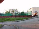 Sports ground (Republic of Severnaya Ossetia-Alania, Vladikavkaz, kvartal Sakhalin), spor alanı  Vladikavkaz'dan