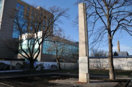 Anıt, heykel Обелиск героев-пятигорчан, Pyatigorsk, foto