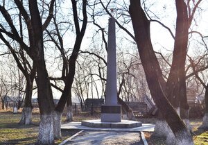 В честь воинов-земляков, погибших на фронтах ВОВ (Jewish Autonomous Region, Leninskiy rayon, selo Babstovo), anıt, heykel  Yahudi Özerk Bölgesi'nden