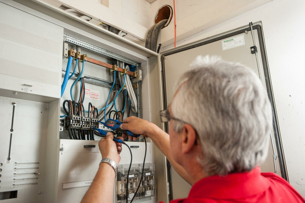 Elektronik eşya mağazaları Hoffmann Hrs GmbH & Co. Kg, Bavyera, foto