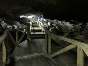 Cave Konyr-Aulie (Abai oblysy, Zhanasemeyskiy rayon), doğa