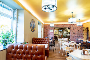 Pirogovyy dvorik (Politekhnicheskaya Street No:31), kafe  Saint‑Petersburg'dan