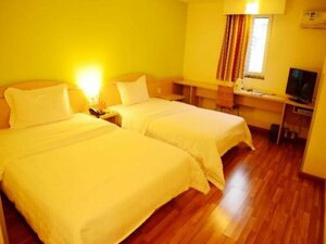 7 Days Inn Nanning Langxi Branch (Guangxi Zhuang Autonomous Region, Nanning), otel  Nanning'den