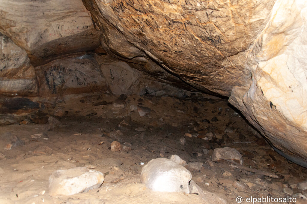 Doğa Пещеры на Змеиной горке, Ulyanovskaya oblastı, foto
