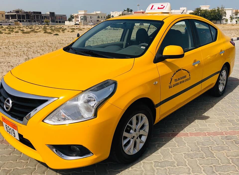 Sürücü kursları Sharjah Driving Institute, Sharjah, foto