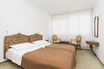 Apartments Astra Plava Laguna (Istria County, Poreč, Tn. Zelena Laguna), daireler  İstriya Bölgesi'nden