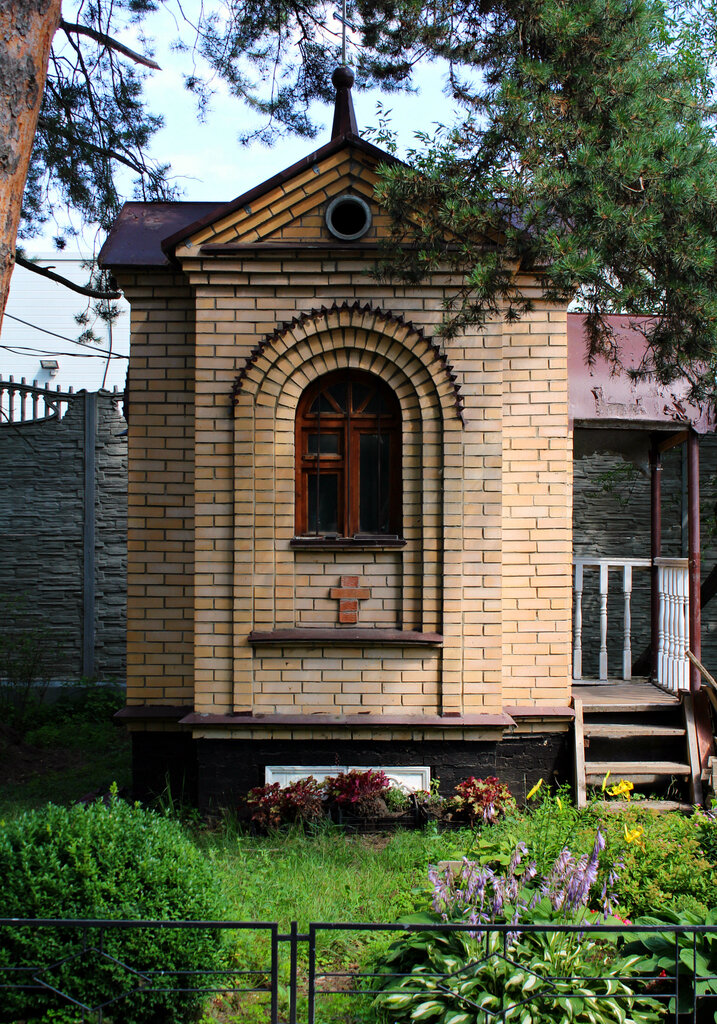 Şapel, haç anıtı Водосвятная часовня, Balaşiha, foto