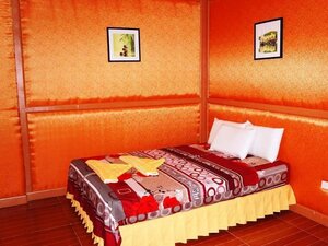 Cordova Home Village Resort (Central Visayas, Cebu, Cordova), otel