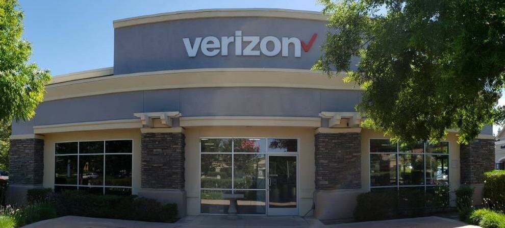 Cep telefonu ve aksesuarları satış mağazaları Verizon Authorized Retailer - Cellular Sales, Kaliforniya Eyaleti, foto