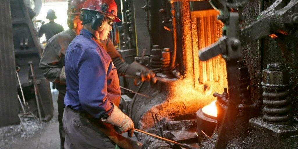 Sanayi ekipmanları firmaları Milwaukee Forge, Milwaukee, foto