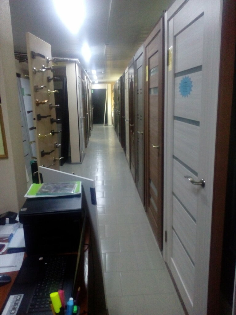 Kapılar Mir dverey, Novorossiysk, foto