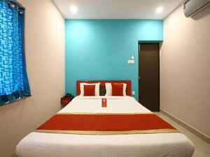 Hotel Aflah (Violet Line, Khan Market metro station), otel  Haydarabat'tan