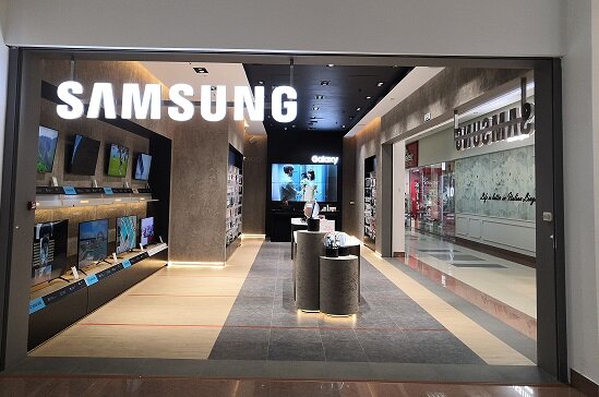 Elektronik eşya mağazaları Samsung, Orel, foto