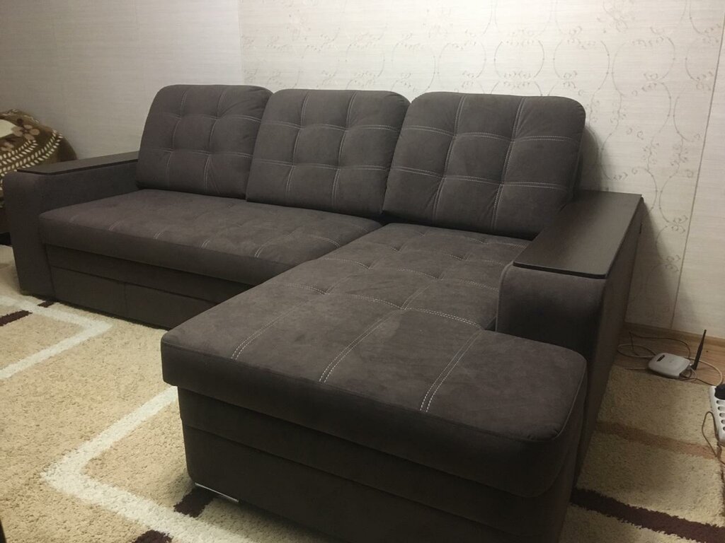 Koltuk takımı mağazaları Myagkaya mebel Podushe, Yoshkar‑Ola, foto