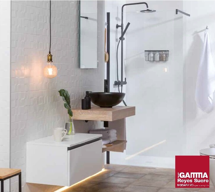 Banyo mobilyaları Reyes Suero - Grupo Gamma, Endülüs, foto