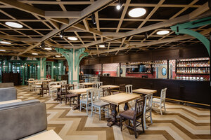 Doma y dryzey (Simeonovskaya Street No:6, Tver), restoran  Tver'den